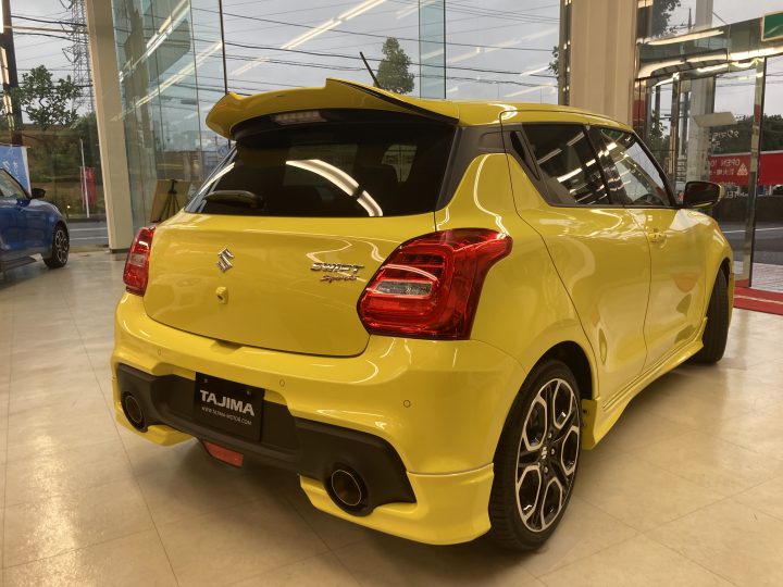 ZC33S 1台限定シリーズ販売中!! – モンスター千葉